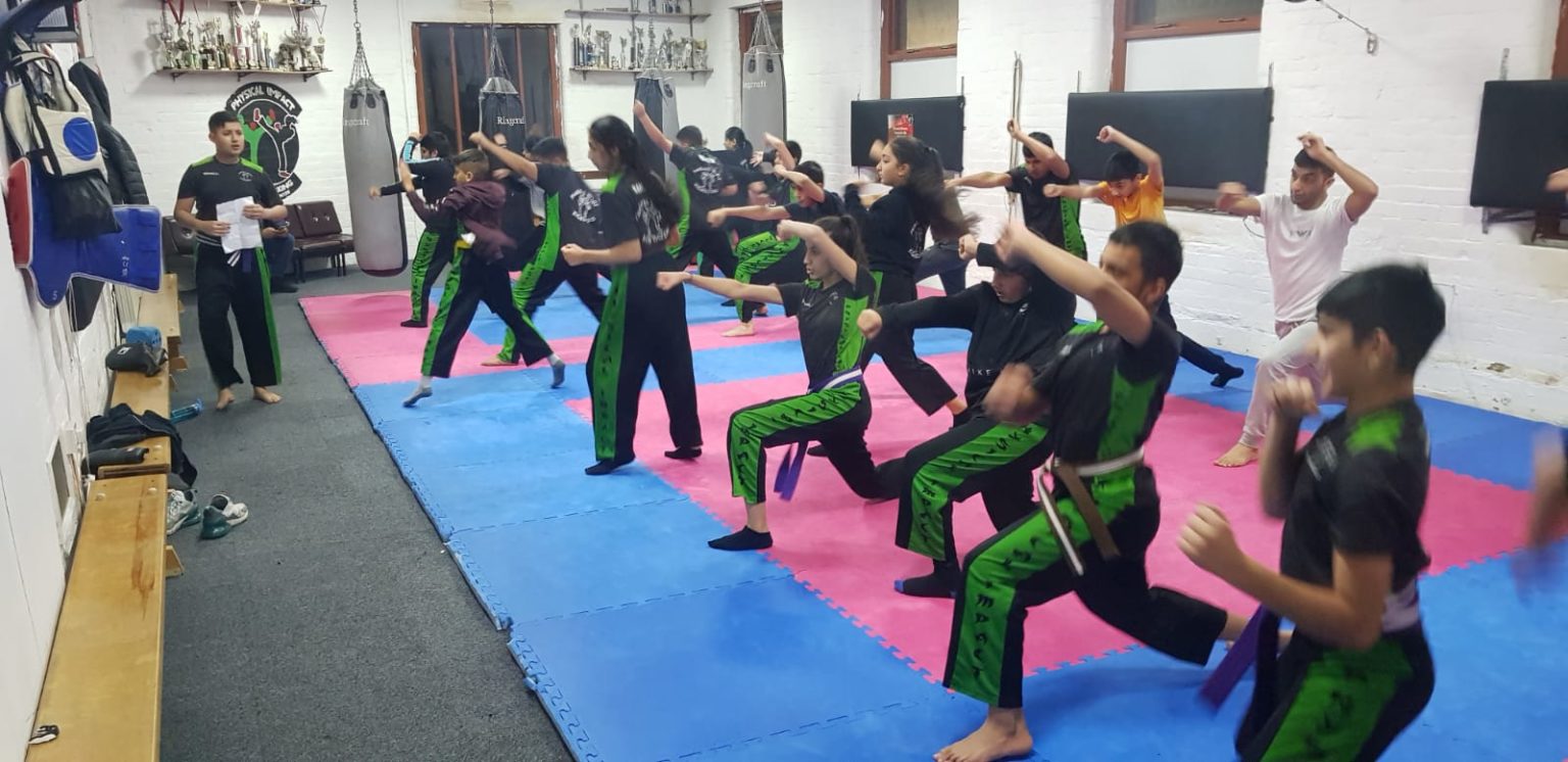Juniors & Teens – Physical Impact Kickboxing